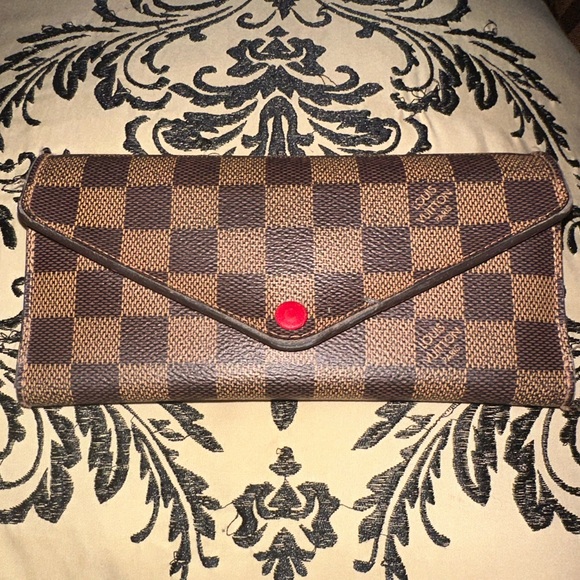 Louis Vuitton | Bags | Louis Vuitton Damier Ebene Sarah Wallet | Poshmark